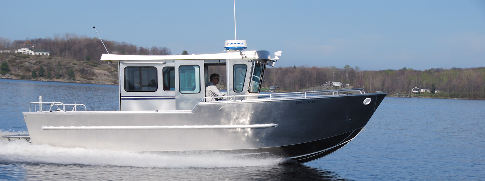 Cruiser - Custom Boat Works